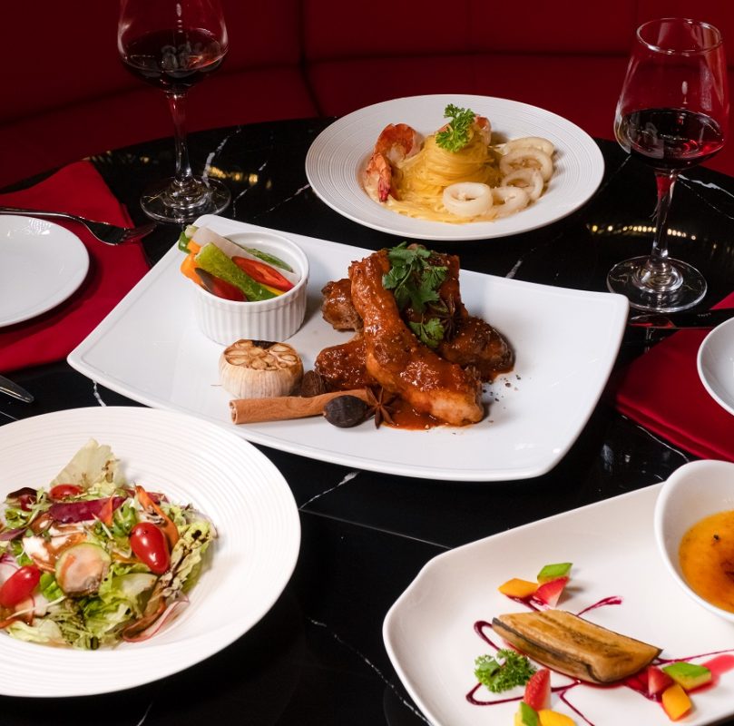 Moonlight Restaurant không gian ẩm thực đậm chất Châu Âu - Moonlight ...